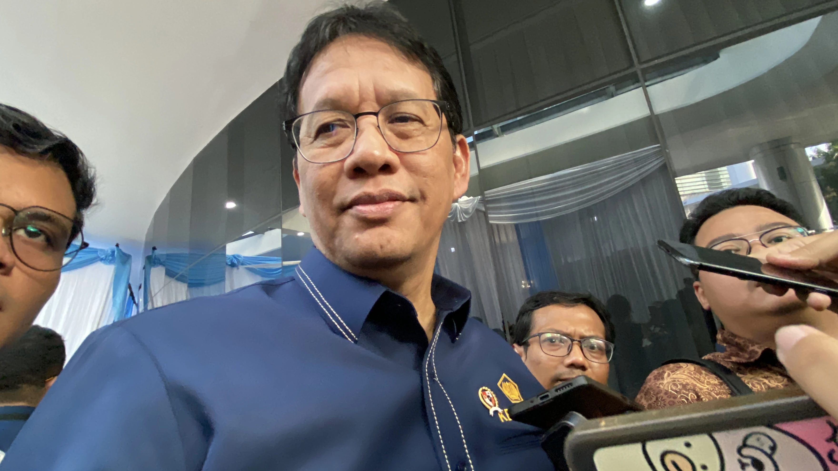 Chery Tiggo 8 CSH Comfort vs Premium vs AWD: Komparasi Harga, Fitur ...